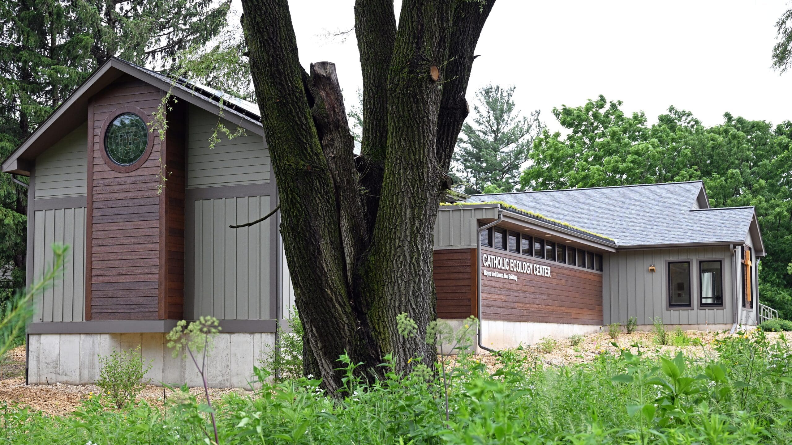 CEC Hosts Open House for New Building - Catholic Herald